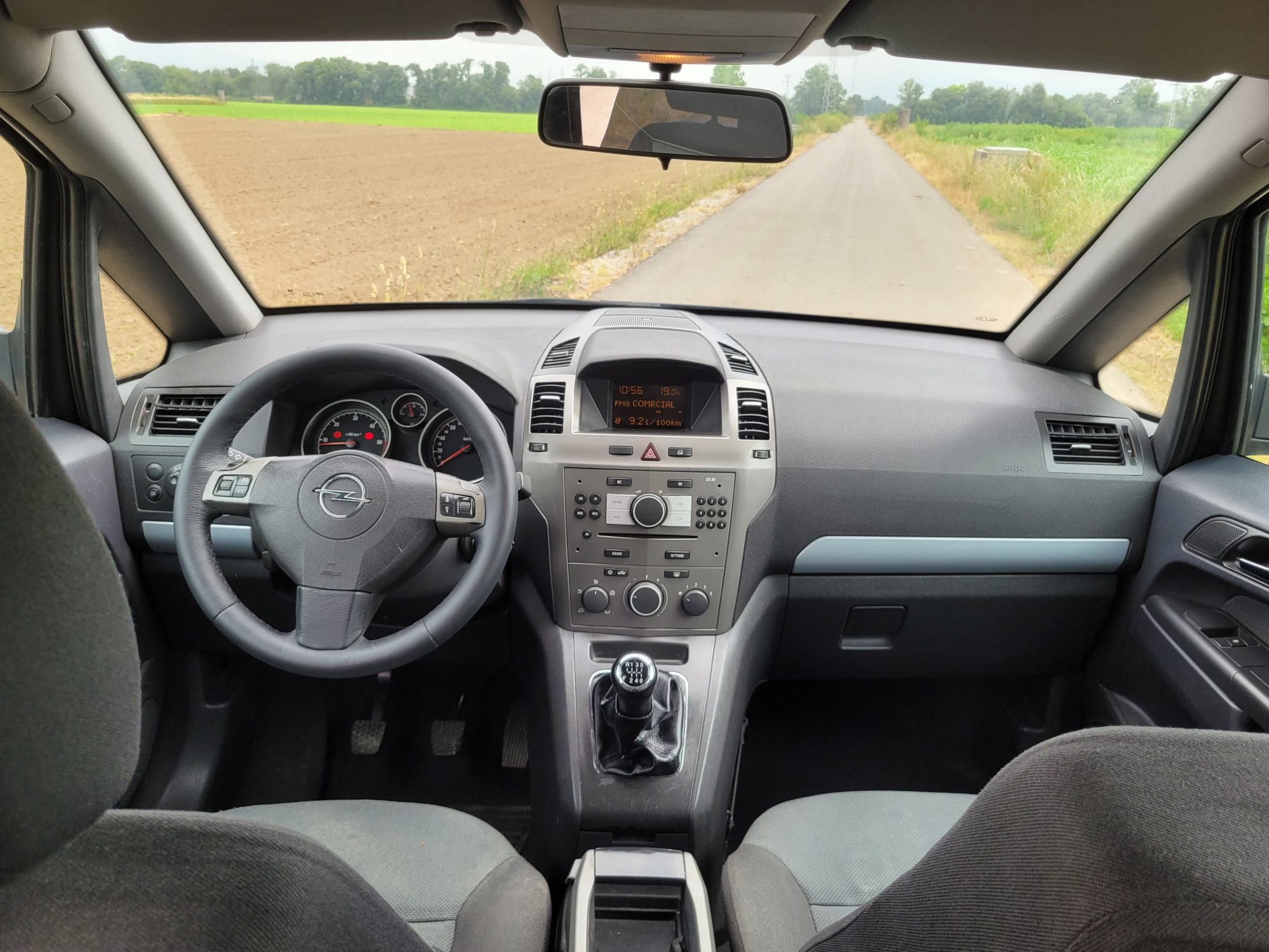 Opel Zafira 1.9 CDTi Cosmo - JR Automóveis