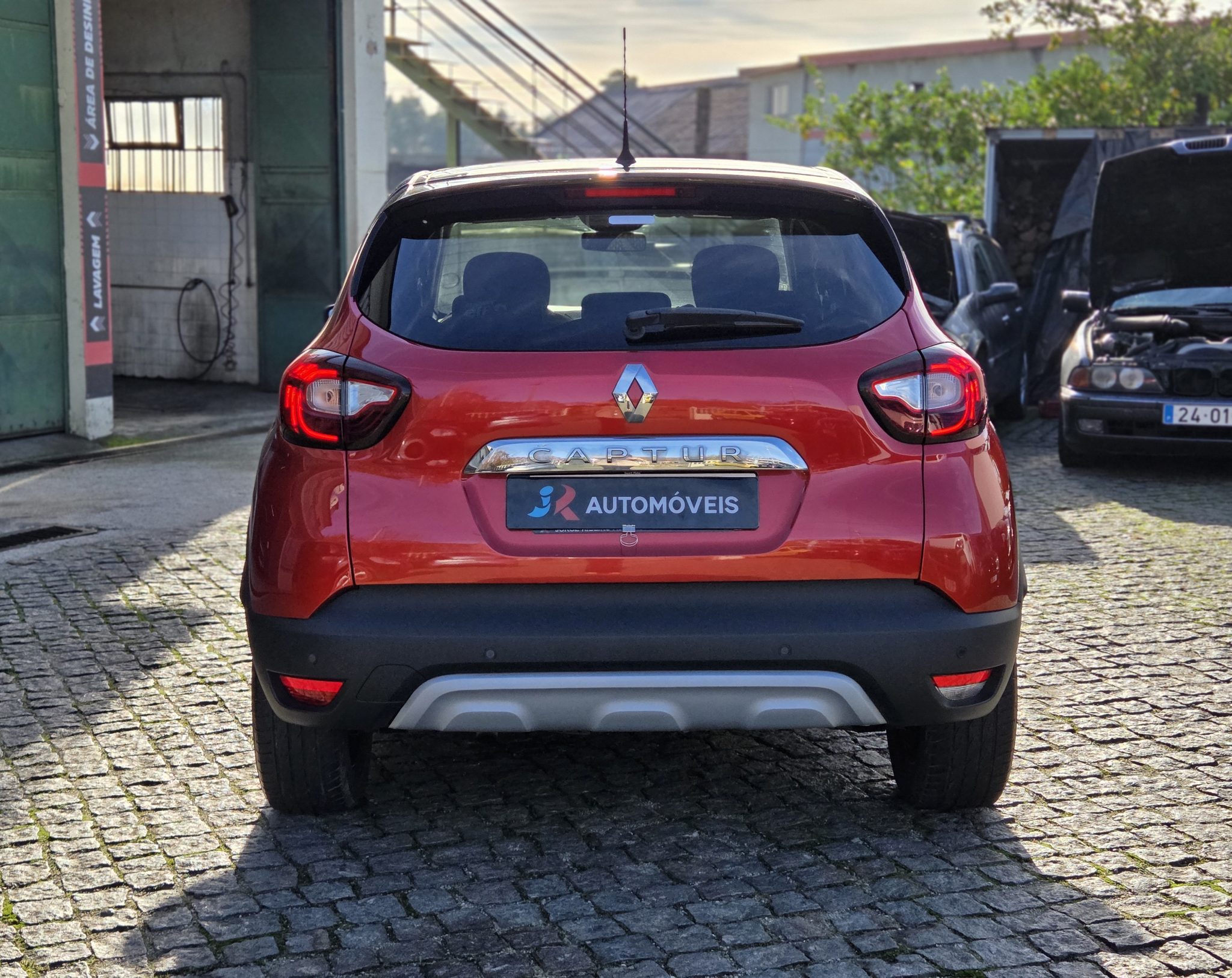 Renault Captur 1.5 DCi Exclusive - JR Automóveis