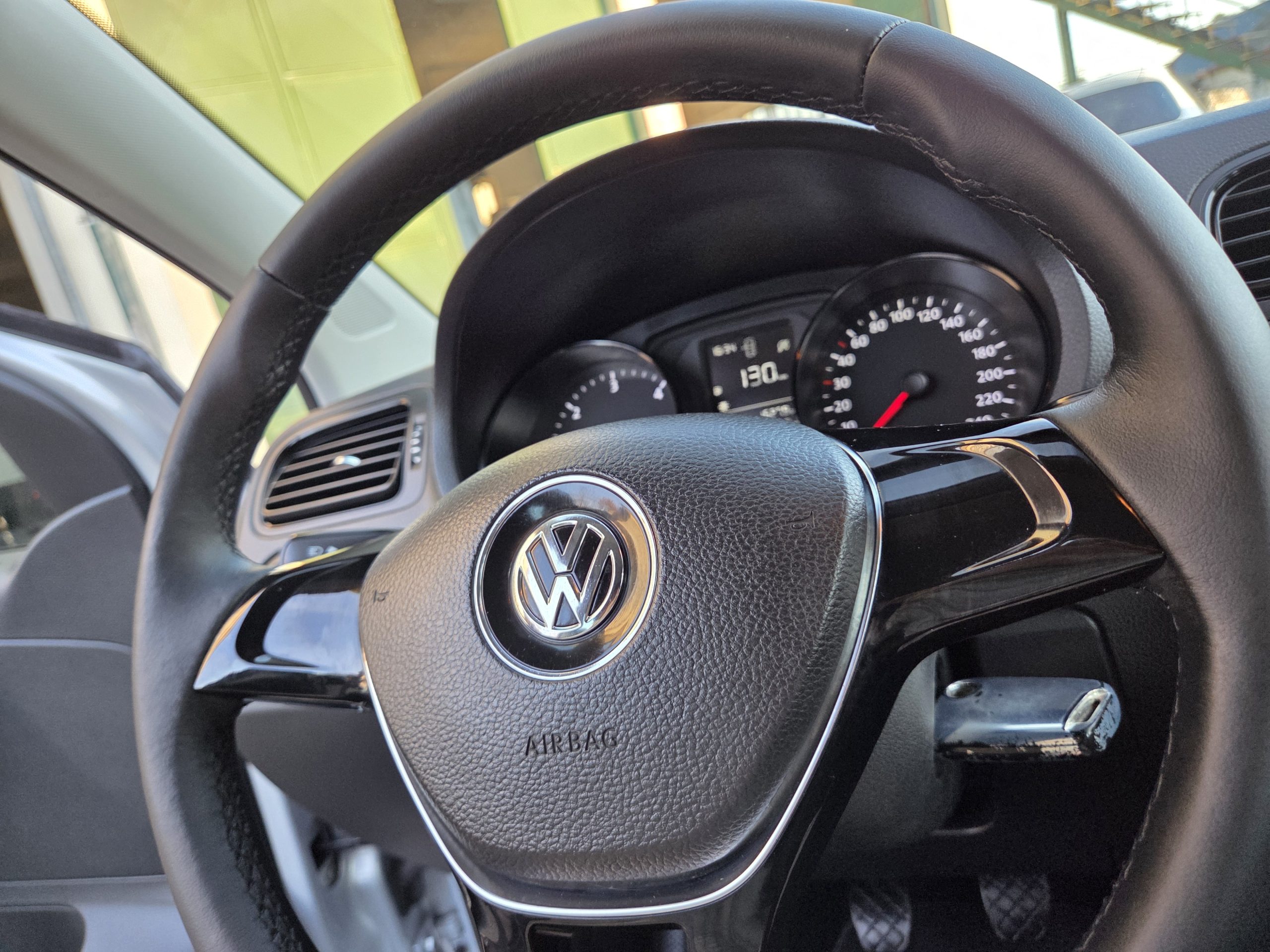 VW Polo 1.4 TDi BlueMotion - JR Automóveis